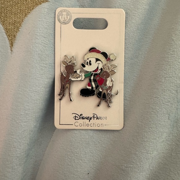 Disney | Accessories | Disney Parks Collection Mickey Mouse Holiday Pin ...